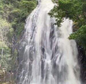 10 Air Terjun di Samosir Terbaik & Terindah Untuk dikunjungi di Pulau ...