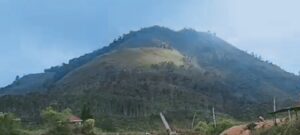 10 Gunung di Medan, Ada yang tertinggi, Cocok Untuk Hiking & Sebagian ...