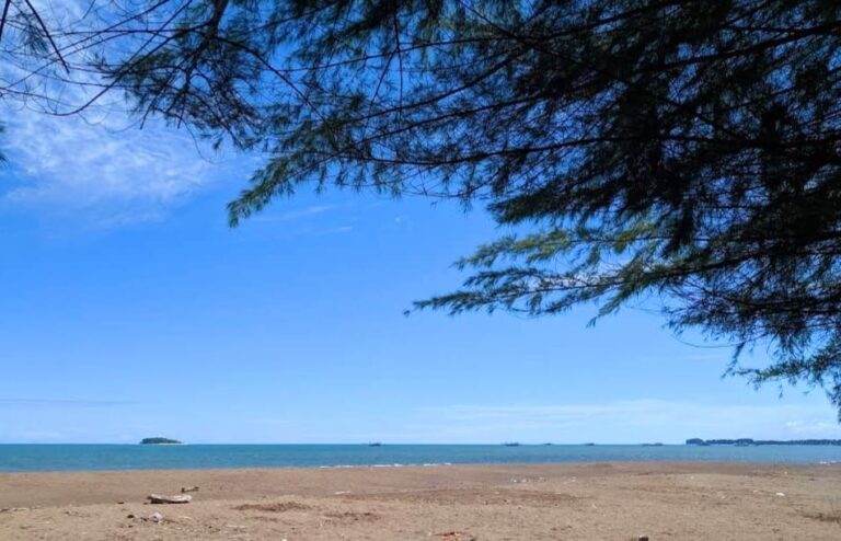 15 Pantai di Padang, Sumatera Barat, Pantai Indah di Padang, Sumbar ...