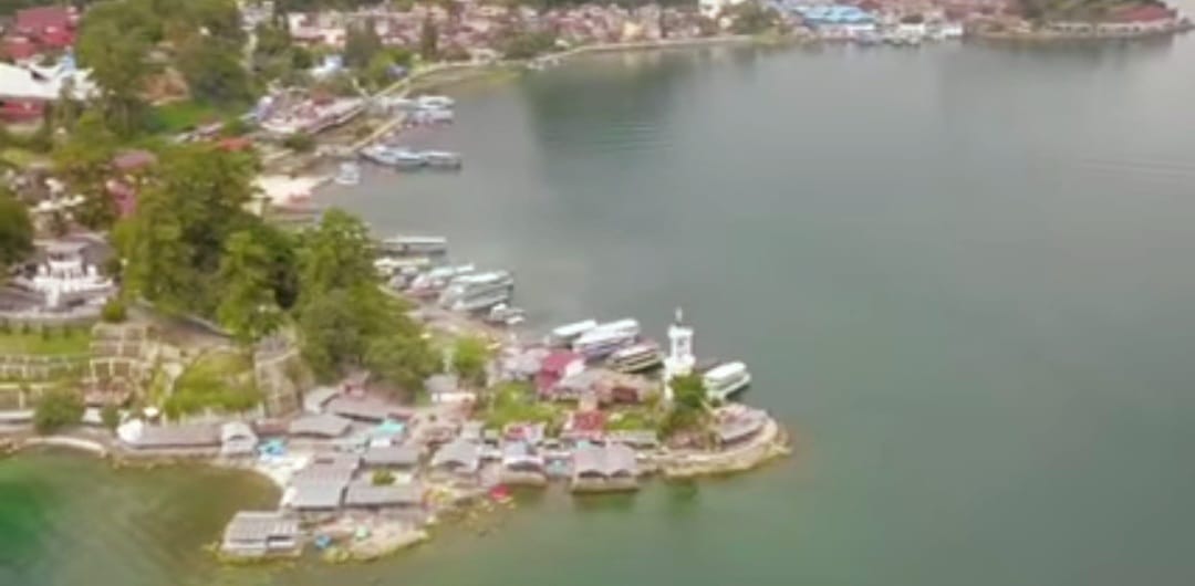 3 Kota di Danau Toba, Kota Indah di Tepi Danau Toba, Sumatera Utara - SWI Tour & Travel