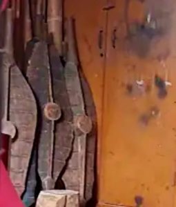 15 Senjata Tradisional Batak di Danau Toba & Medan, Sumatera Utara ...