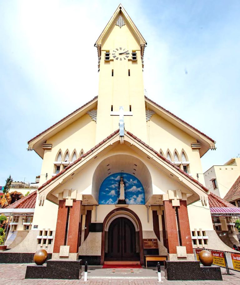 6 Gereja Katolik di Medan, Sumatera Utara - SWI Tour & Travel