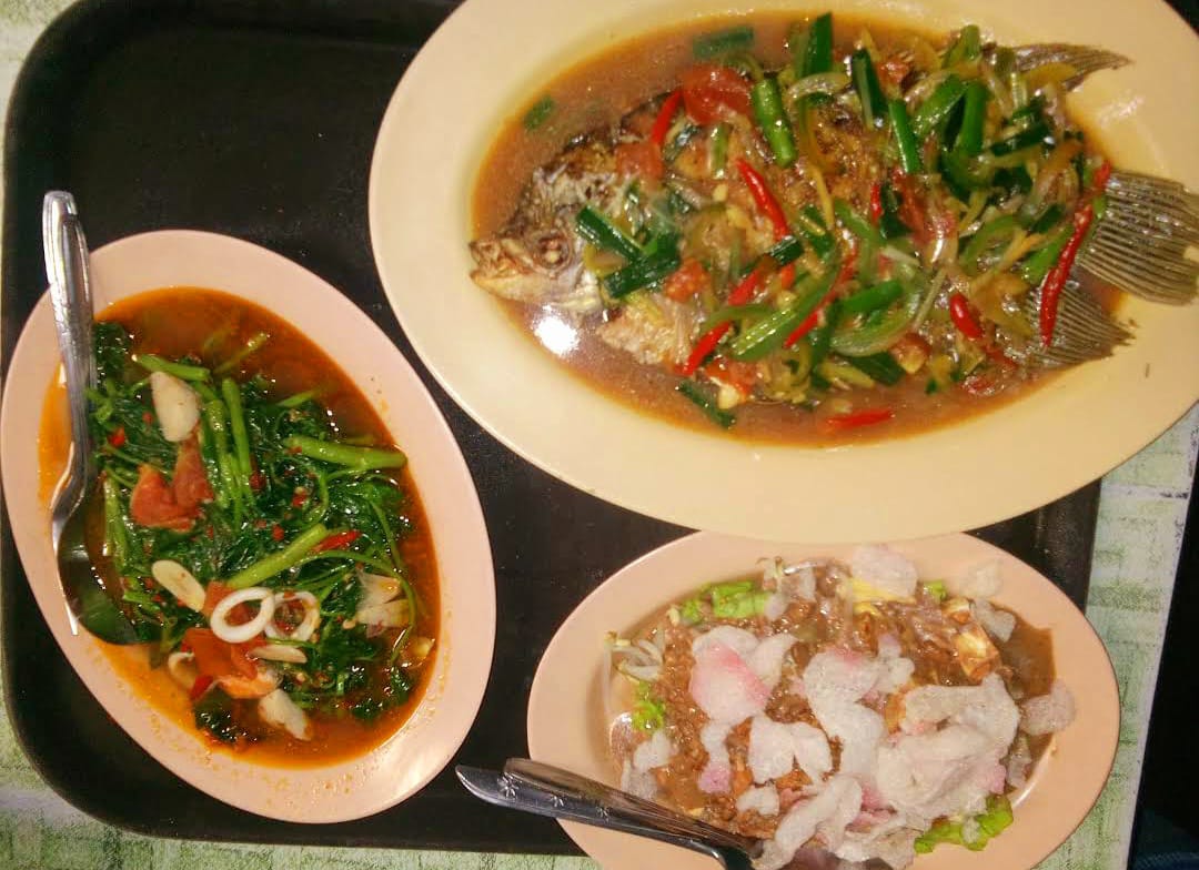 5 Tempat Makan Halal di Berastagi, Restoran & Rumah Makan Muslim Enak ...