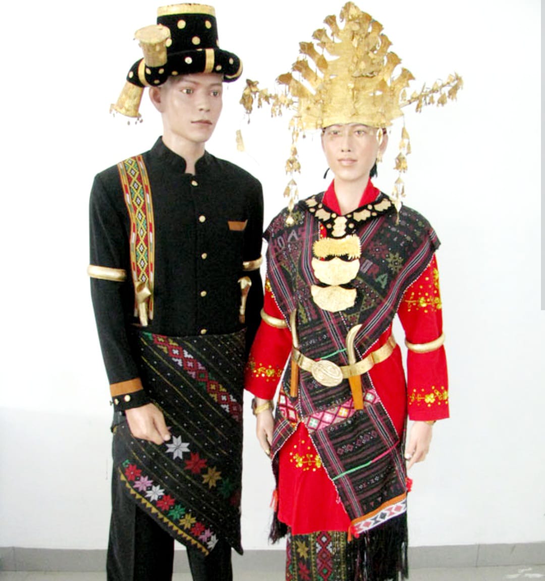 Baju Adat Batak Angkola - SWI Tour & Travel